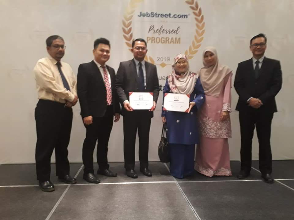 Graduan UTM jadi pilihan majikan di JobStreet.com – UTM NewsHub