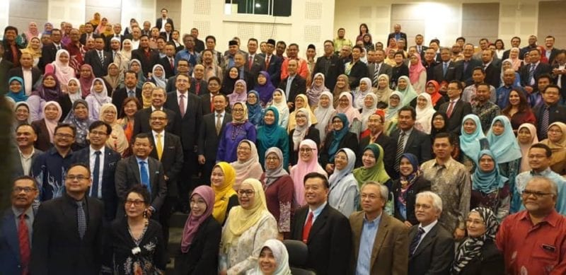 STRATEGIC COLLABORATION BETWEEN AKEPT AND UTMSPACE IN THE IMPROVEMENT ...