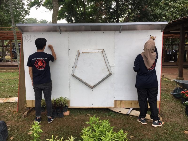 UTM Landscape Architecture Students Won Silver Award for Vertical Wall ...