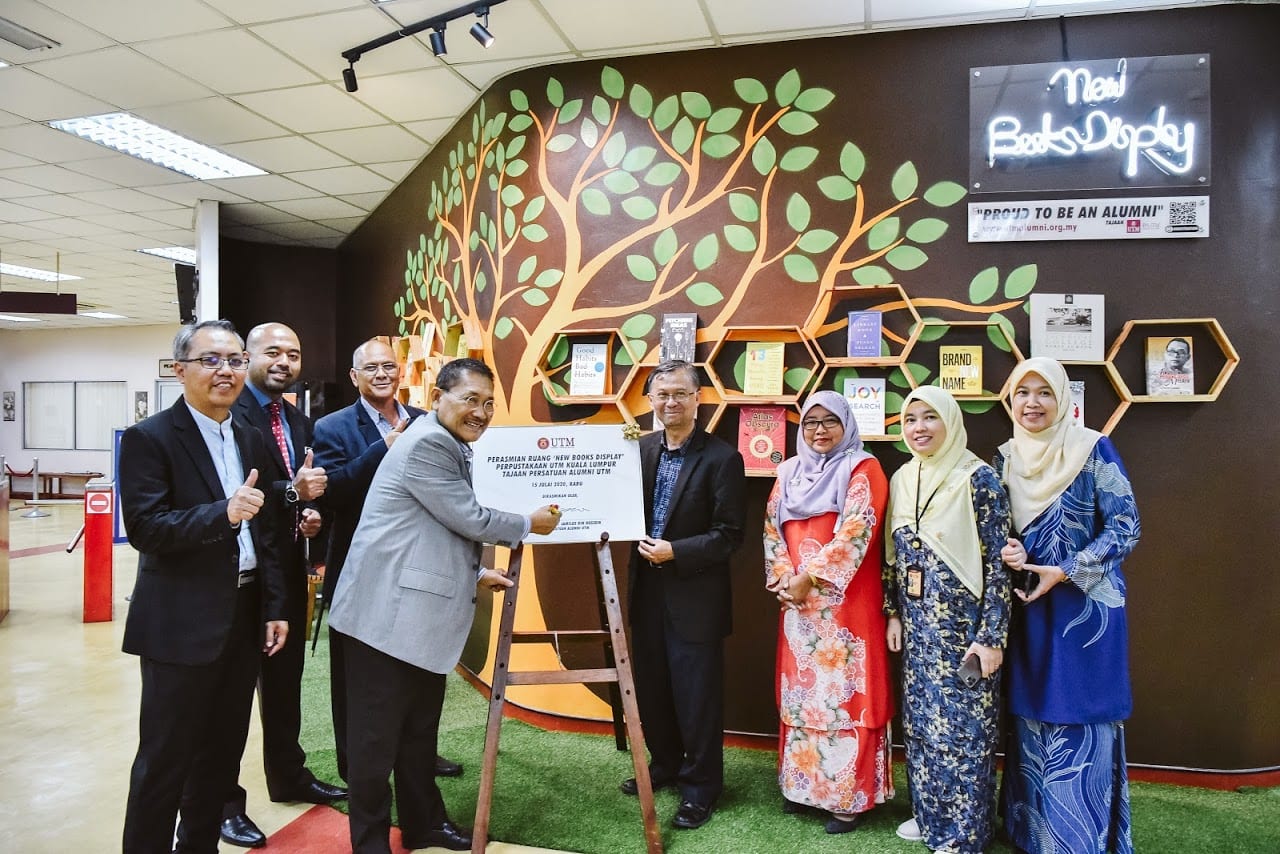 Sinergi Alumni dan Perpustakaan UTM untuk Generasi Masa Depan – UTM NewsHub