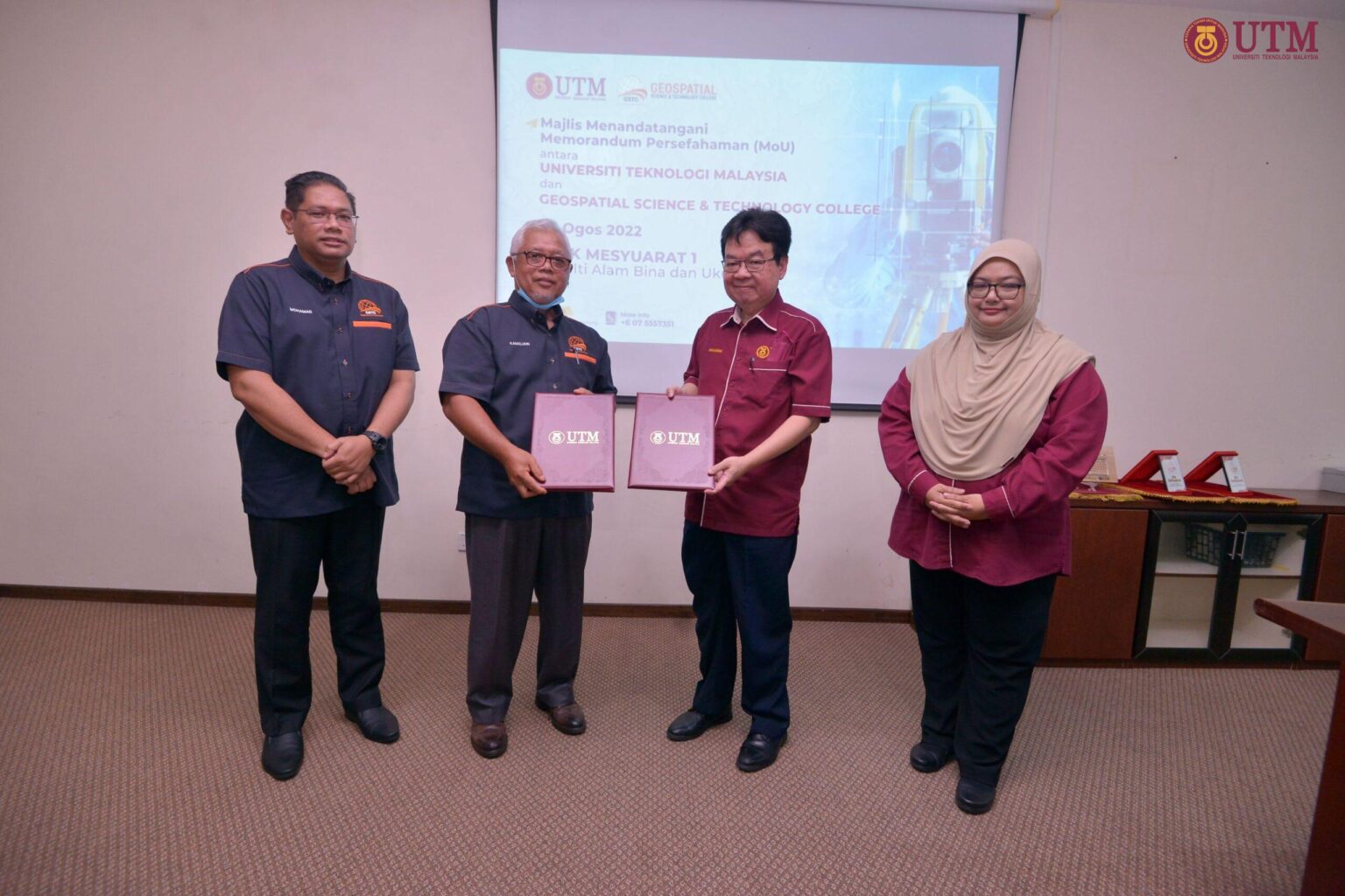 MoU UTM-GSTC Perkasa Latihan dan Penyelidikan Dalam Bidang Teknologi ...