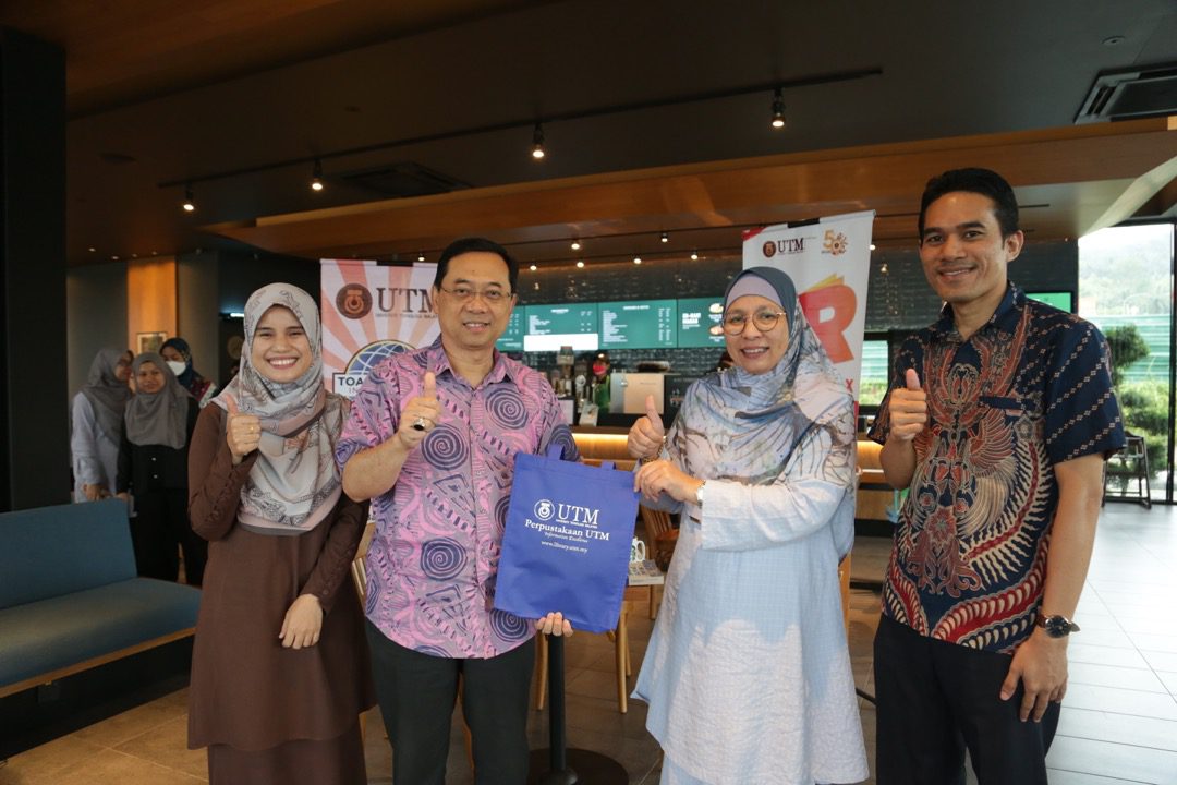 Promoting The Joy of Reading Beyond Campus, UTM Partner with Starbucks ...