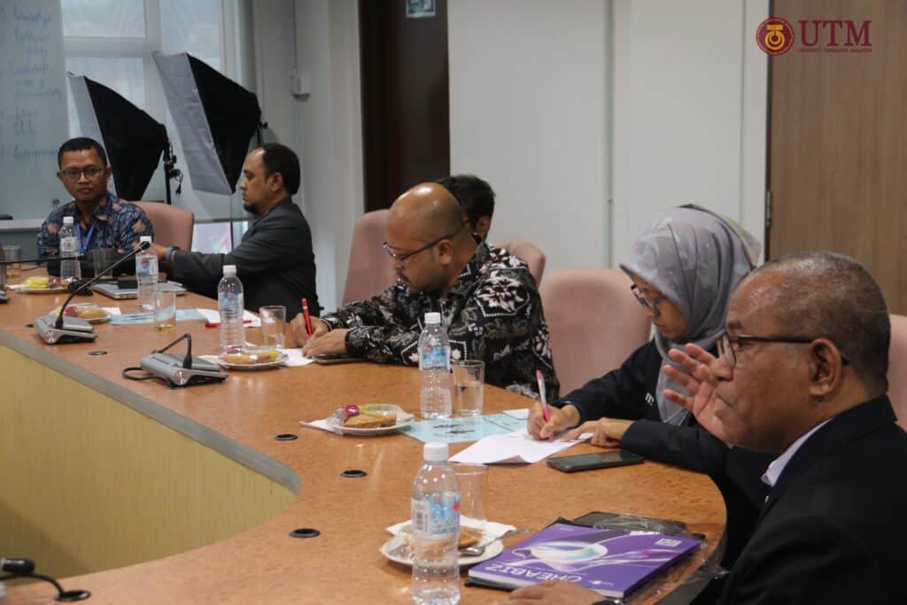 With An Aim For Collaboration In Research & Publication, UTM FTIR Welcomes A Visit From CREABIZ ...