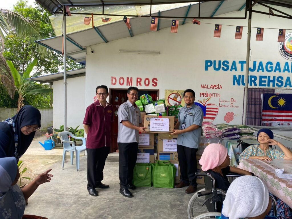 UTM Prihatin: CCIN UTM Santuni Warga Emas Nur Ehsan – UTM NewsHub