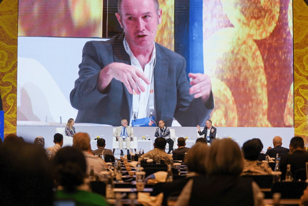 UTM Succeeded in Maintaining the Top 50 Position in QS ASIA UNIVERSITY ...