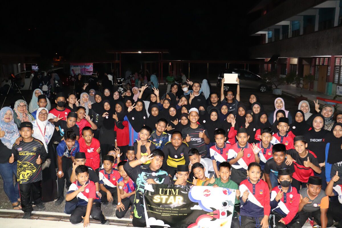 UTM-STAR: A Night Under the Stars in SK Sedili Kecil, Kota Tinggi – UTM NewsHub