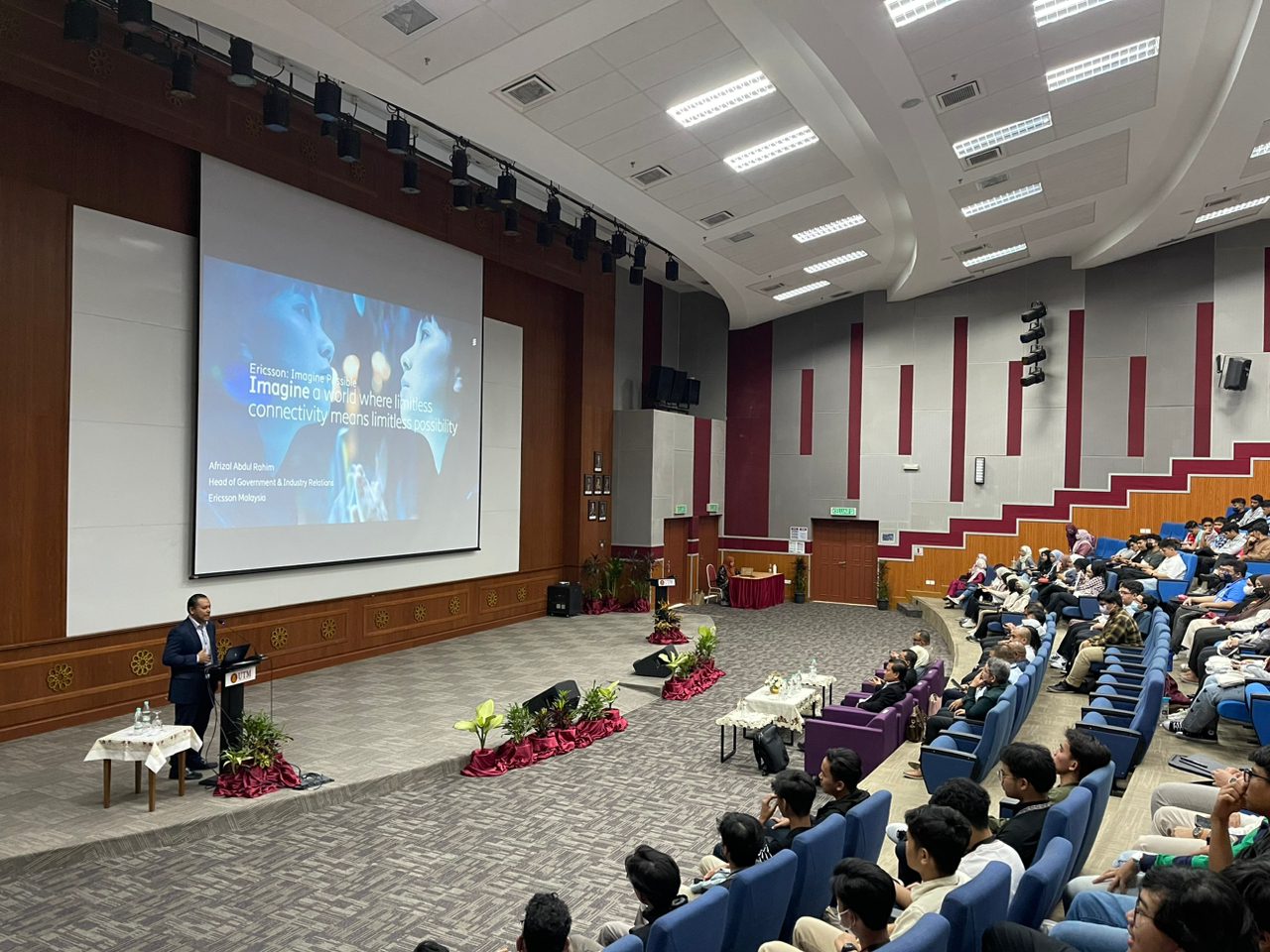 Step into the Future with Ericsson’s 5G Technology at IC5G UTM Open Day ...