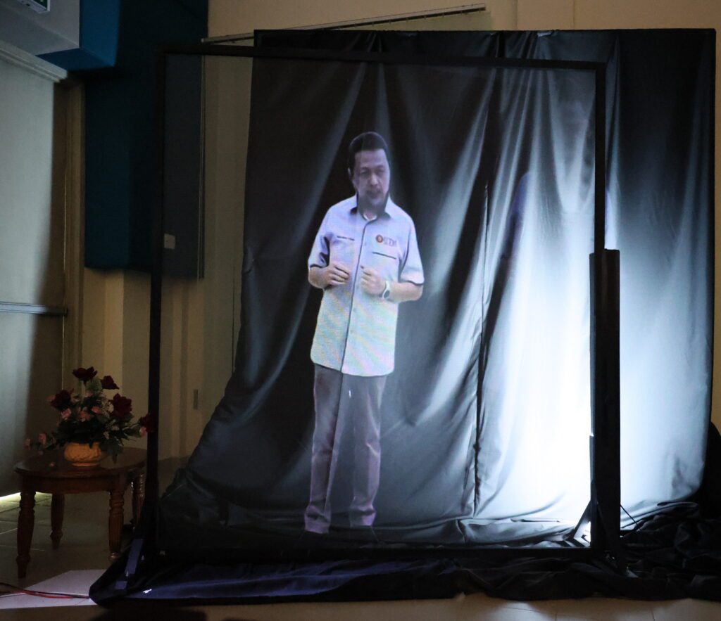 Holo Professor: UTM’s first home-grown real-time holographic ...