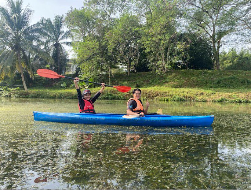 Pelajar KTHO bina keyakinan menerusi program Kayak with MARC – UTM NewsHub