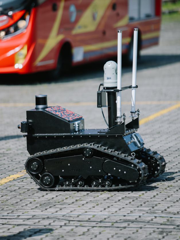 Innovative X3CATOR Robot by UTM and JBPM Utilizes AI and 3D Mapping for ...