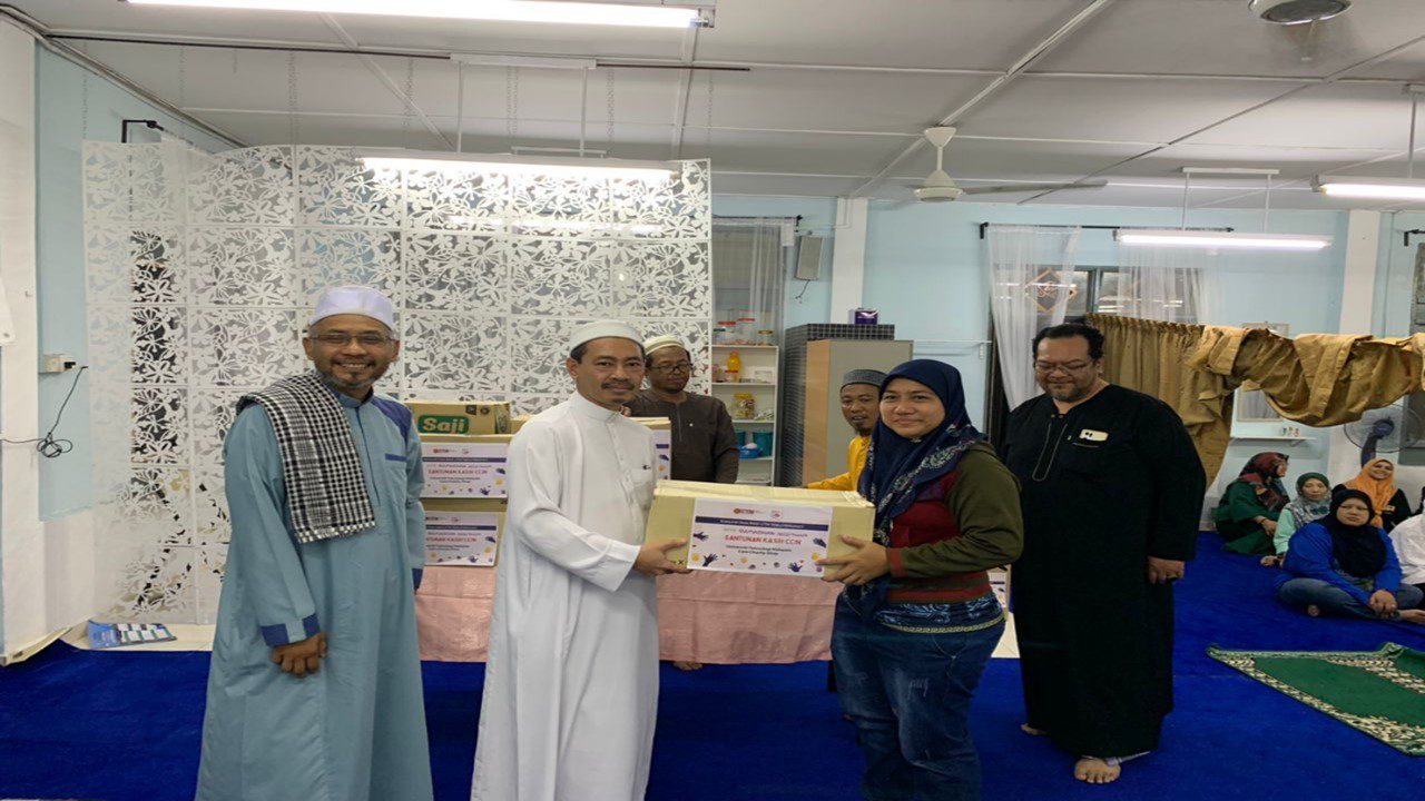 Tautan Kasih CCIN 2023 Bersama Penduduk Desa Bakti – UTM NewsHub