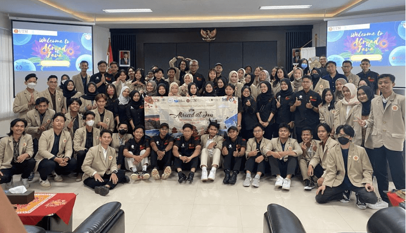 “A Review of Internet Financial Reporting Research” Sharing knowledge ...