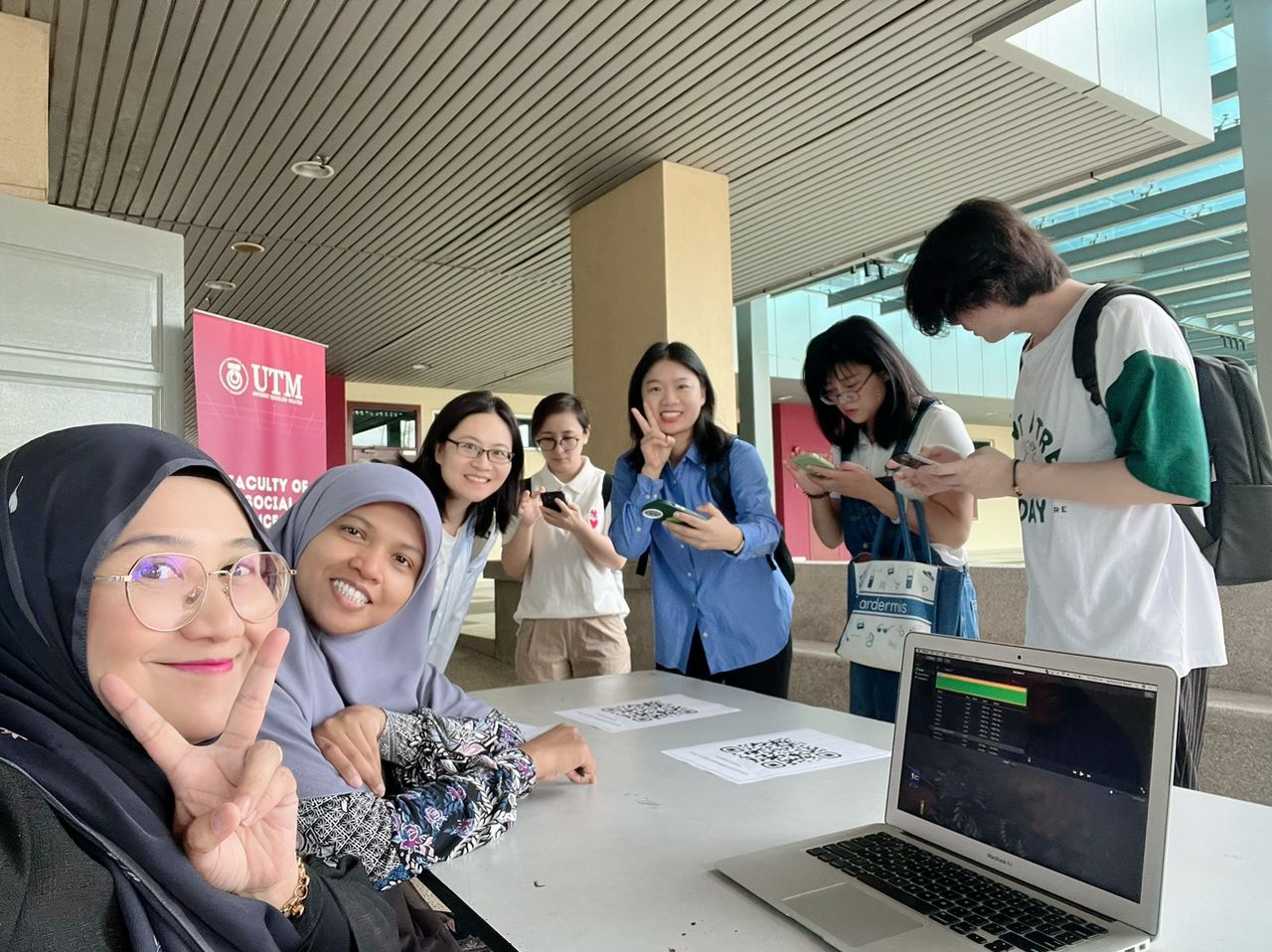 FSSH UTMKL Graduate Seminar 2023 Empowers Postgraduate Students to ...