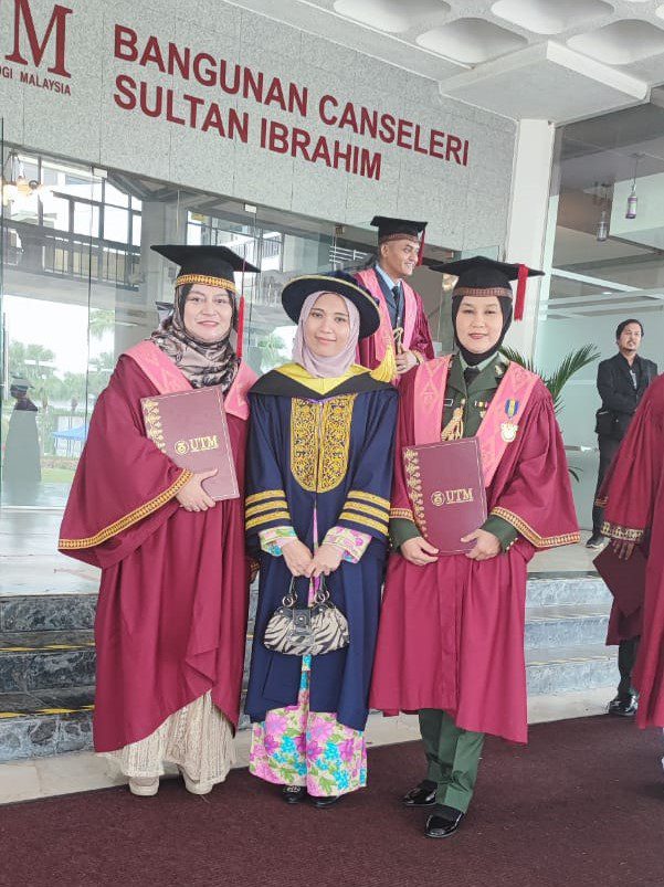 UTM-ATM rai Graduan Kohort Pertama Program Khas Sarjana Komputer ...