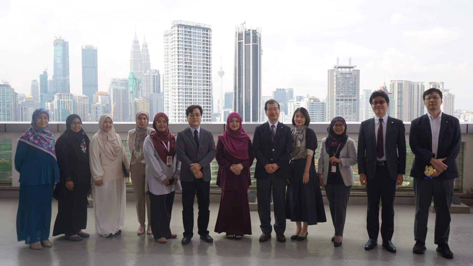 Courtesy Visit from Muroran Institute of Technology, Japan – UTM NewsHub