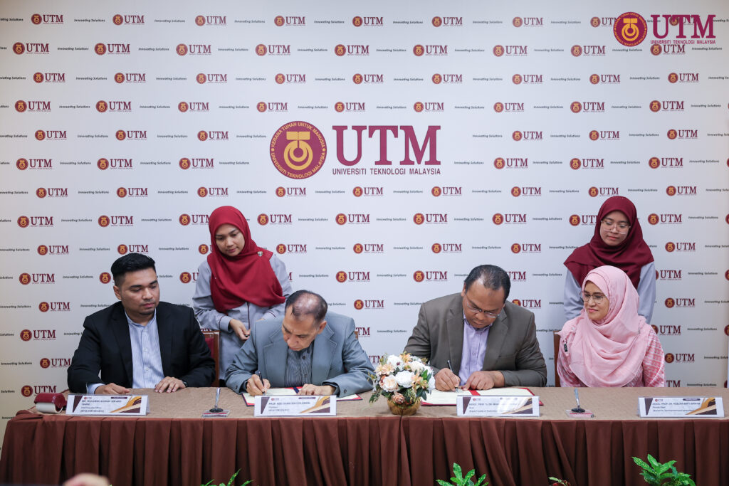 MoU Signing between MY4A COM SDN BHD and UTM in Spearheading ...