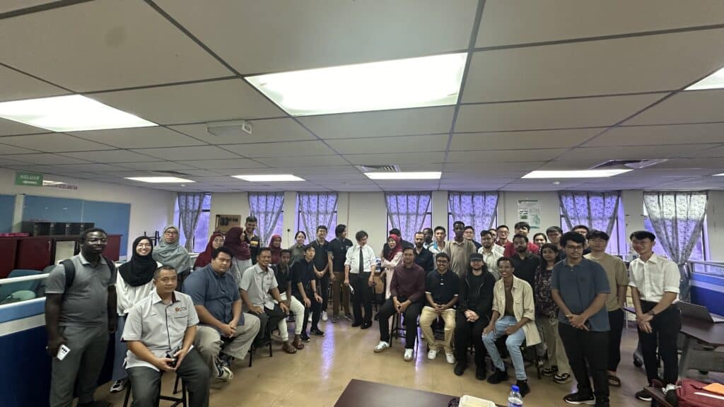 UTM Hosts Research Exhibition with NIT-Kagoshima College – UTM NewsHub