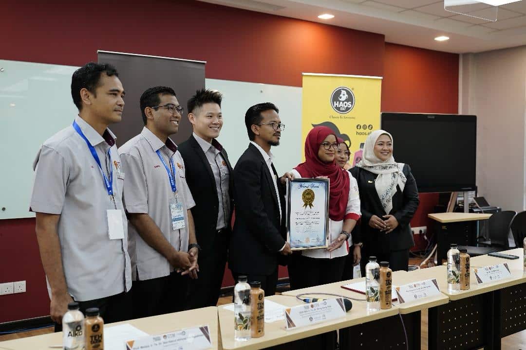 FKM UTM Catat Sejarah The Malaysia Book of Records Syarahan ...