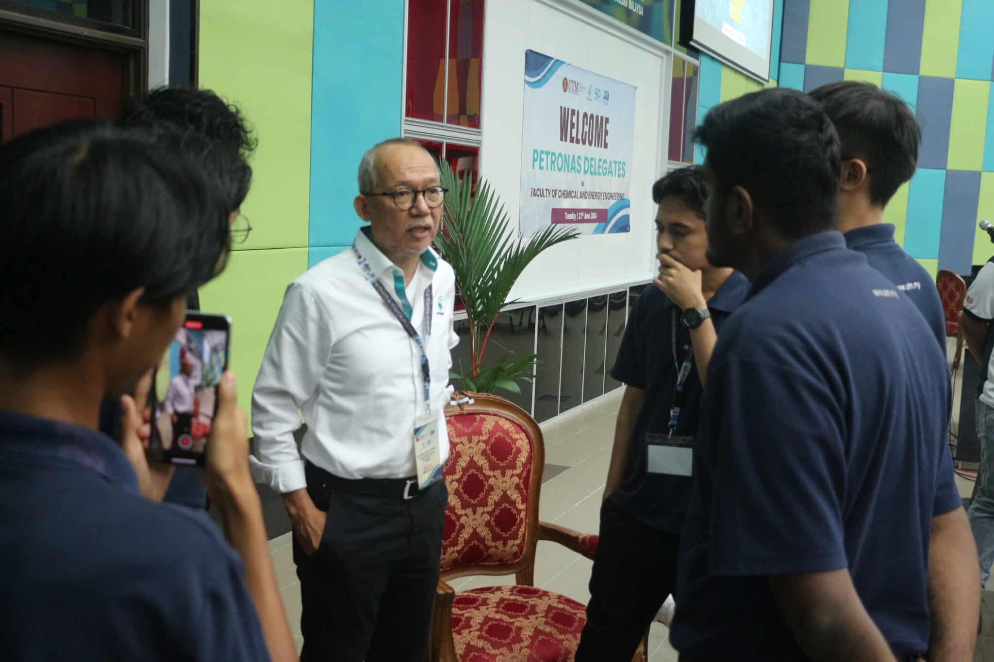 SPE-UTM SC Welcomes PETRONAS Delegates to UTM for an Insightful Event ...