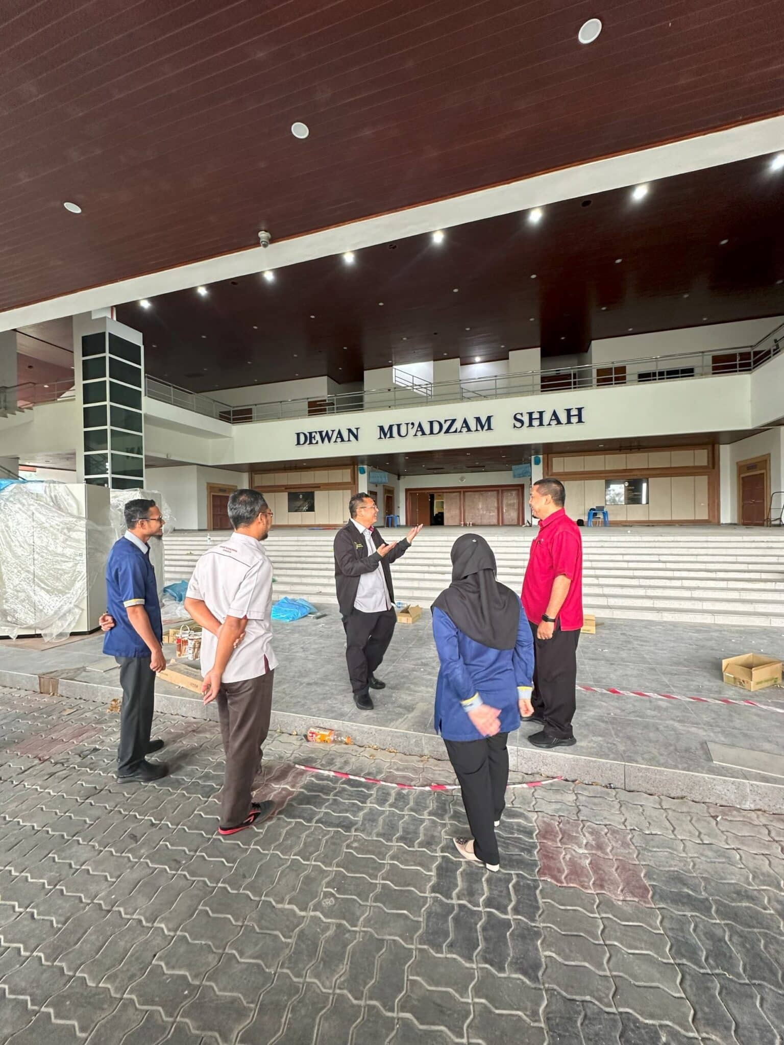 Lawatan penanda aras pendigitalan Dewan Sultan Iskandar UTM – UTM NewsHub