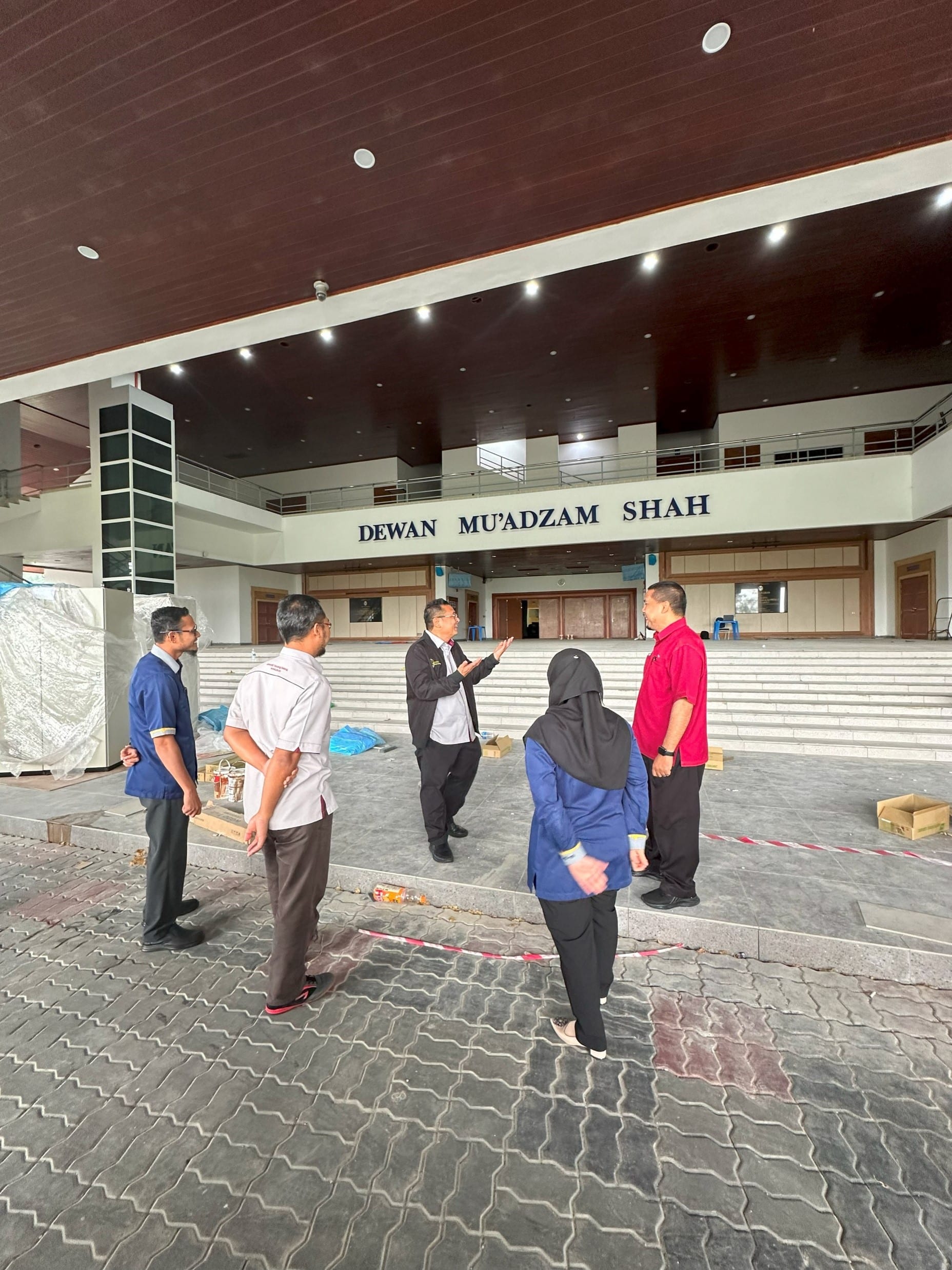 Lawatan penanda aras pendigitalan Dewan Sultan Iskandar UTM – UTM NewsHub