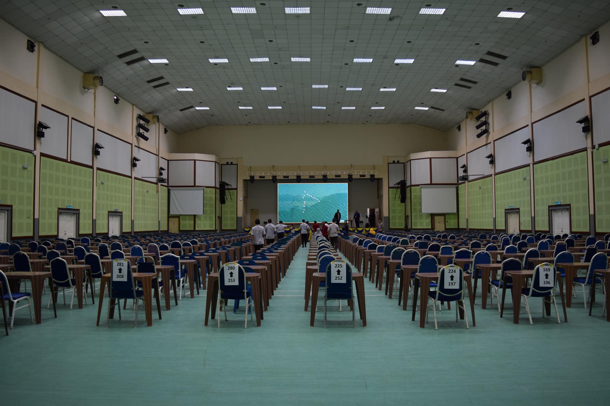 Lawatan penanda aras pendigitalan Dewan Sultan Iskandar UTM – UTM NewsHub