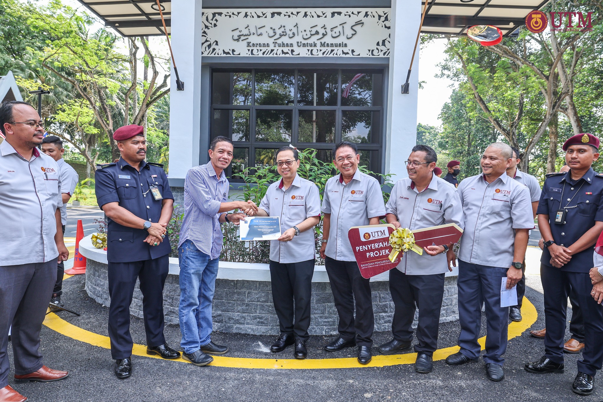 Reka bentuk ikonik Pos Pengawal UTM: Inisiatif memperkasa ruang kerja kondusif – UTM NewsHub