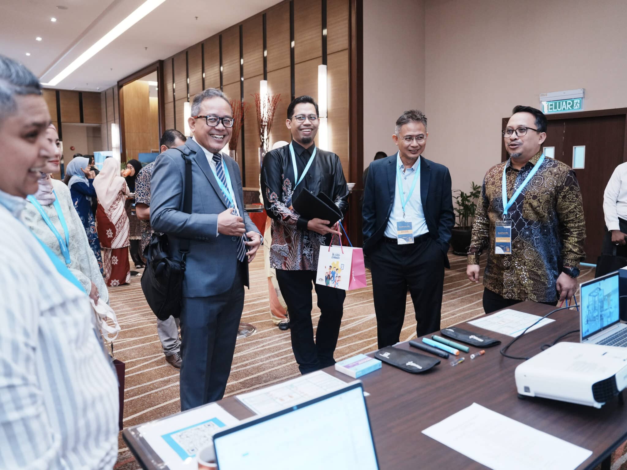 iHumEnTech 2024: Driving Innovations in Human-Centered Technology – UTM ...