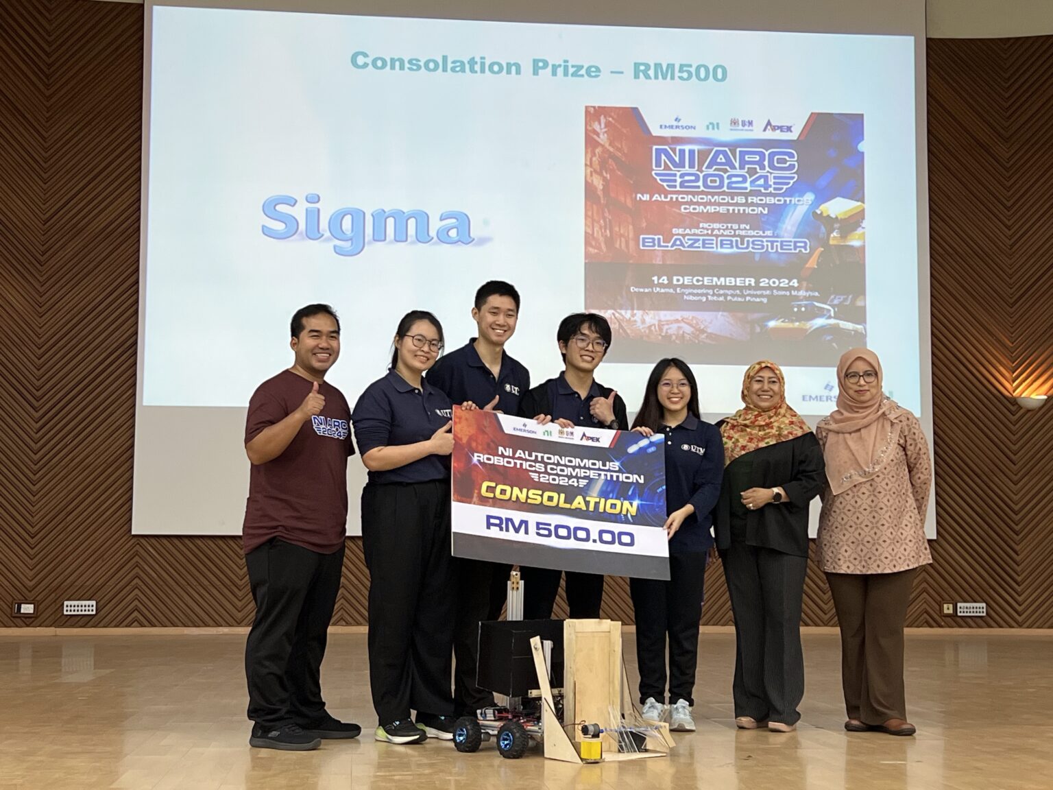 UTM Won National Instruments Autonomous Robot Competition (NI ARC ...