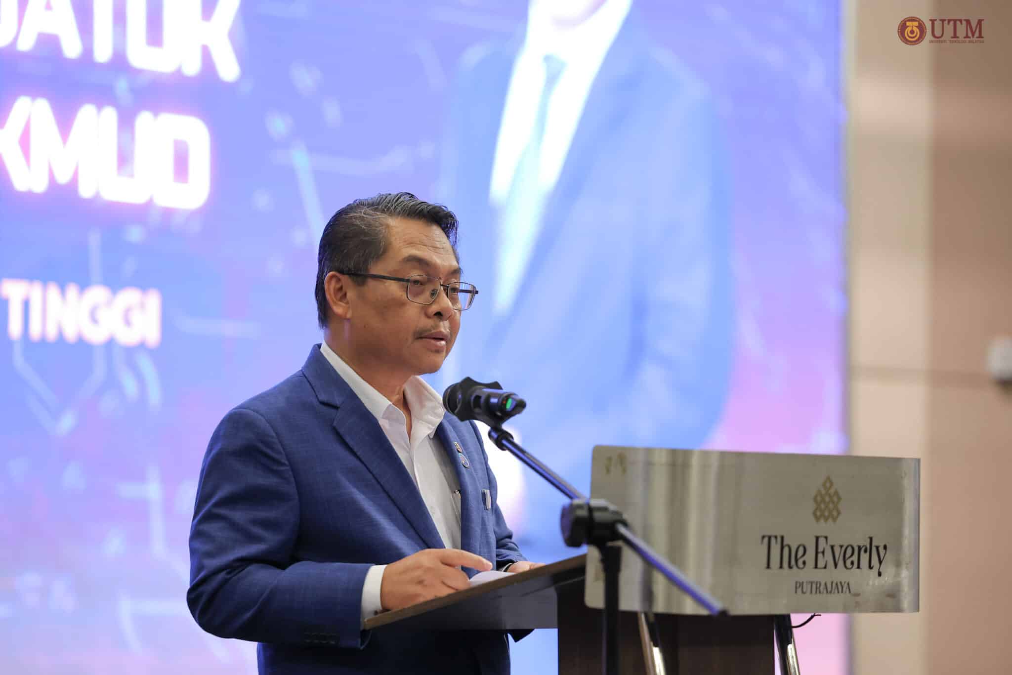 Timbalan Menteri KPT Rasmi Seminar AI UTM: Pacu Pembangunan Bakat dan ...