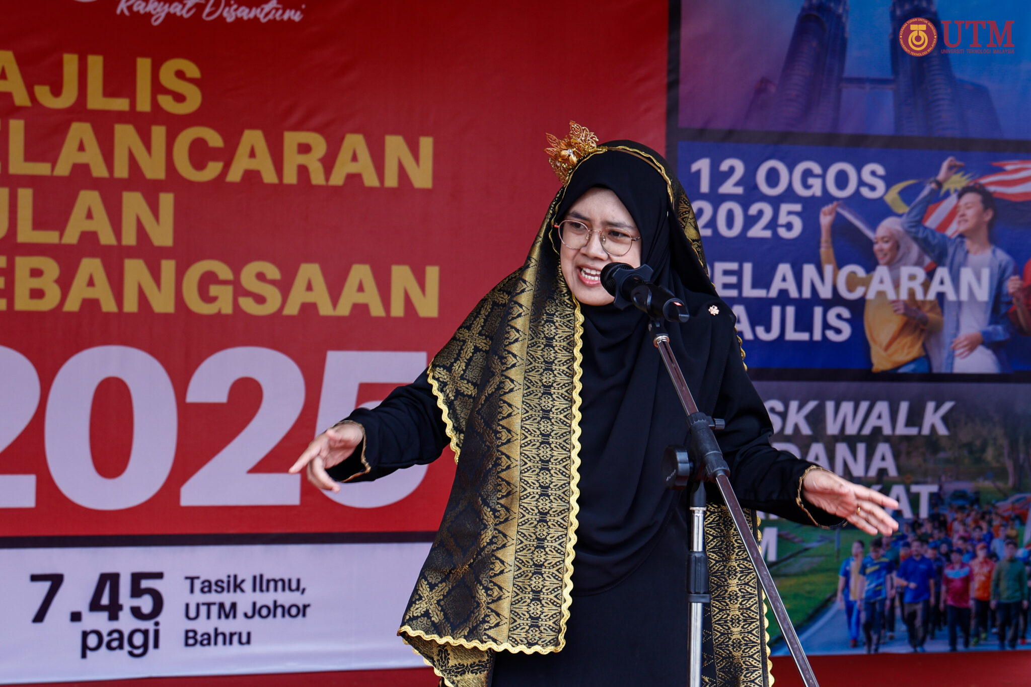 Brisk Walk Perdana semarak pelancaran Bulan Kebangsaan UTM 2025 – UTM NewsHub