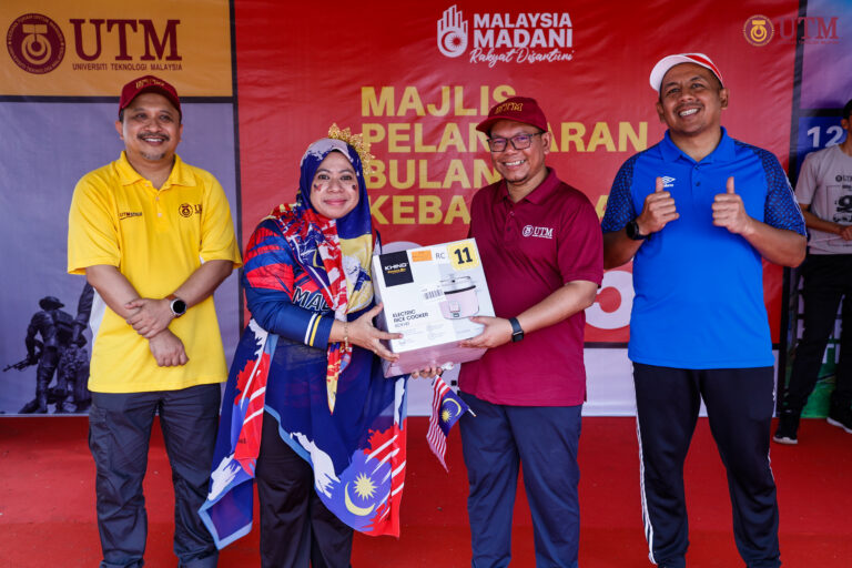 Brisk Walk Perdana semarak pelancaran Bulan Kebangsaan UTM 2025 – UTM ...